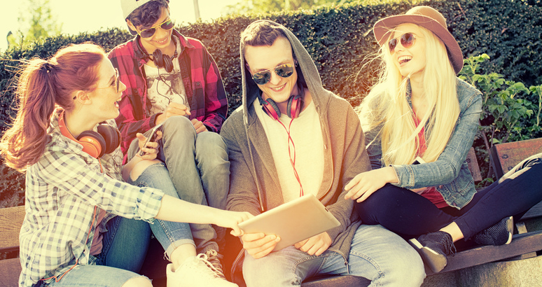 Etudiants Erasmus Cas7ing