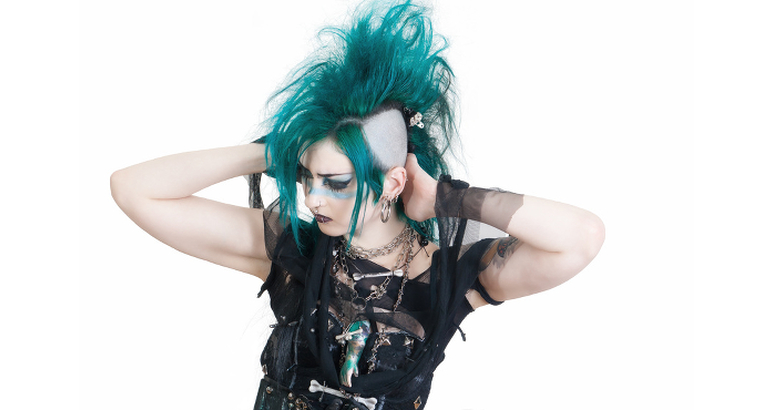 Fêtards punk, rasta & techno | CAS7ING - casting7.com